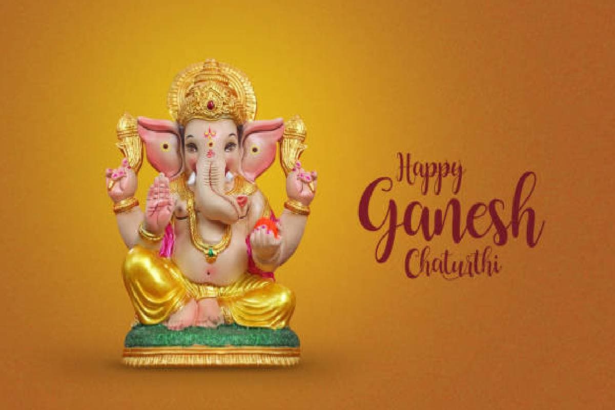 Ganesh Idol Colors: बप्पा के अलग-अलग रंगों की मूर्ति का...