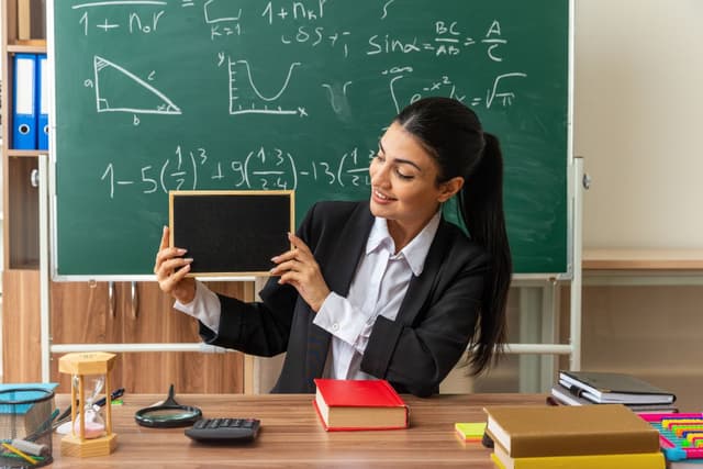 Government Teacher Jobs 2025: TET-CTET ही नहीं, टीचर बनने के लिए देने ...