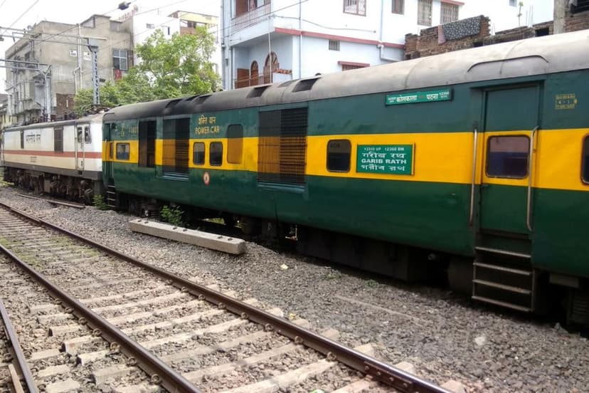 Bihar Train News: पटना-कोलकाता गरीब रथ अब बिहार के इस स्टेशन से खुलेगी ...