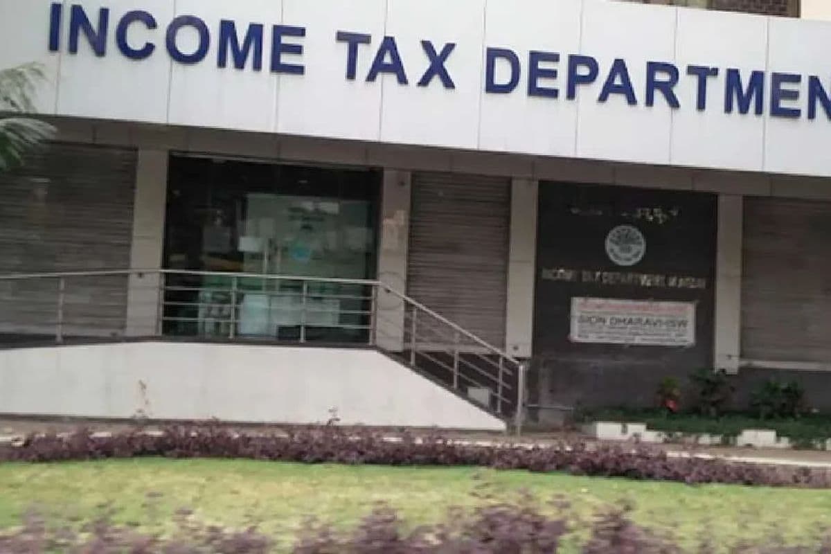 Income Tax Raid: बाबा ग्रुप और चावल कारोबारियों पर आयकर विभाग की बड़ी ...