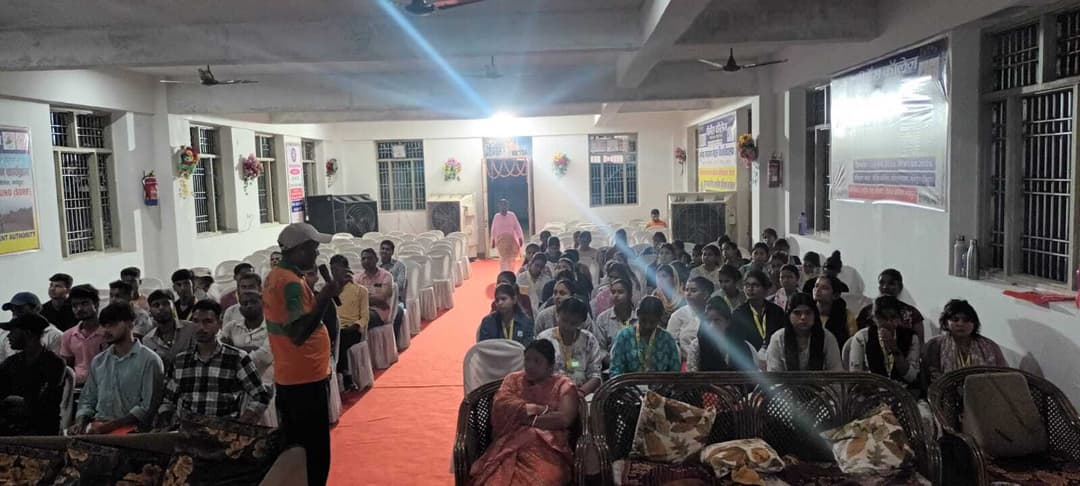 युवा आपदा मित्र आवासीय प्रशिक्षण कार्यक्रम के तहत युवाओं का प्रशिक्षण ...