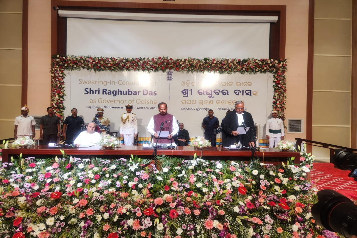 Raghuvar Das took oath as 26th Governor of Odisha