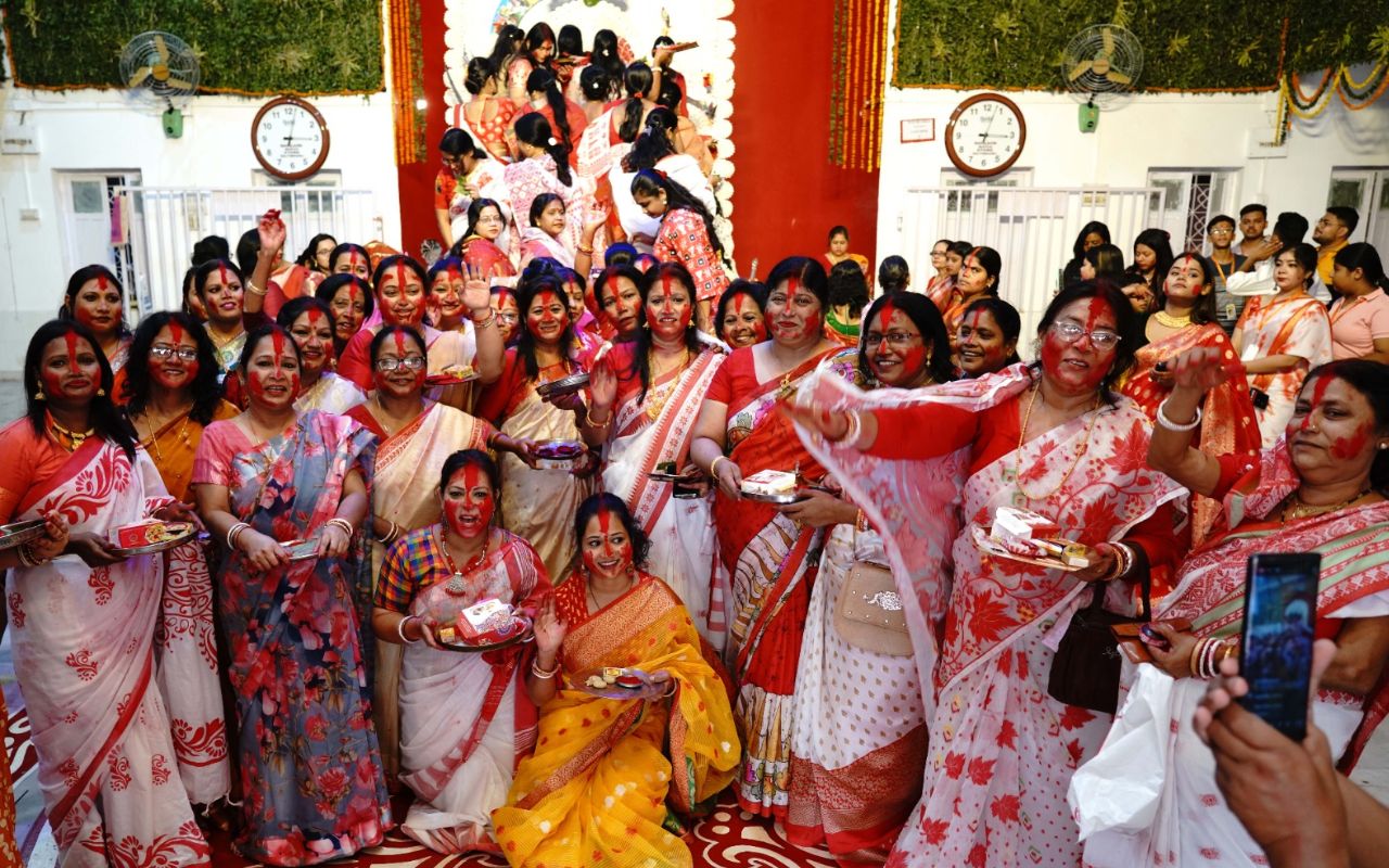 jharkhand palamu sindur khela happy vijaya dashmi durga puja