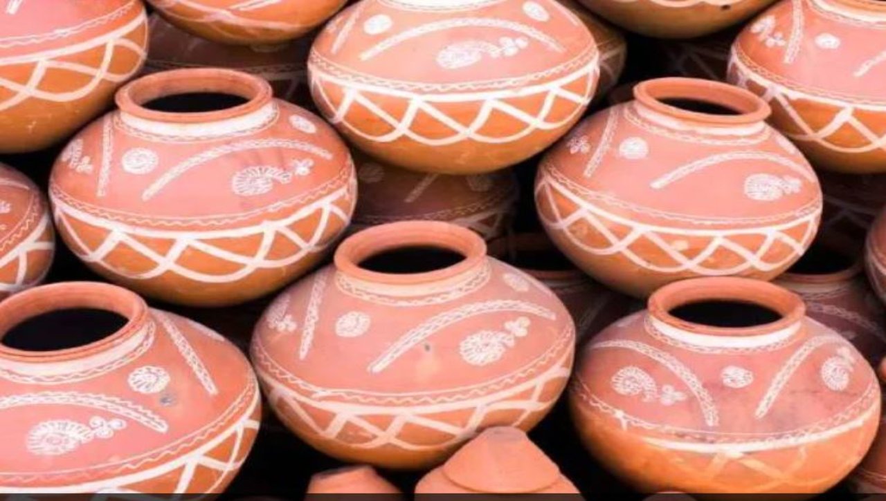 What are the benefits of earthen pots