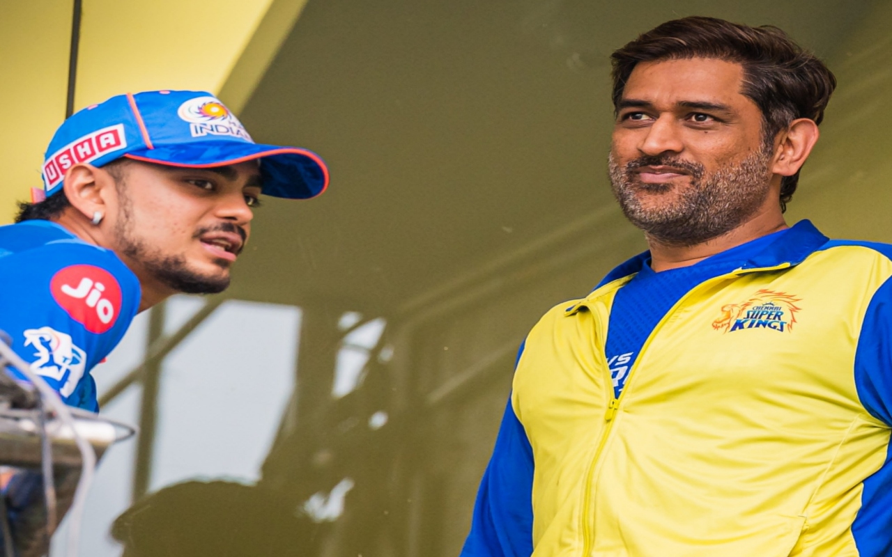 IPL 2023 MS Dhoni Meets Ishan Kishan Ahead of MI vs CSK