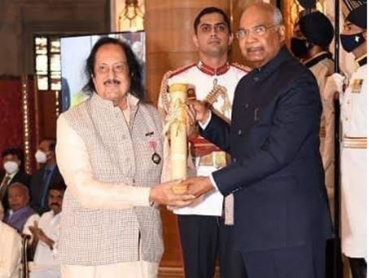 Sushovan Banerjee: पश्चिम बंगाल के बीरभूम में पद्मश्री पुरस्कार से ...