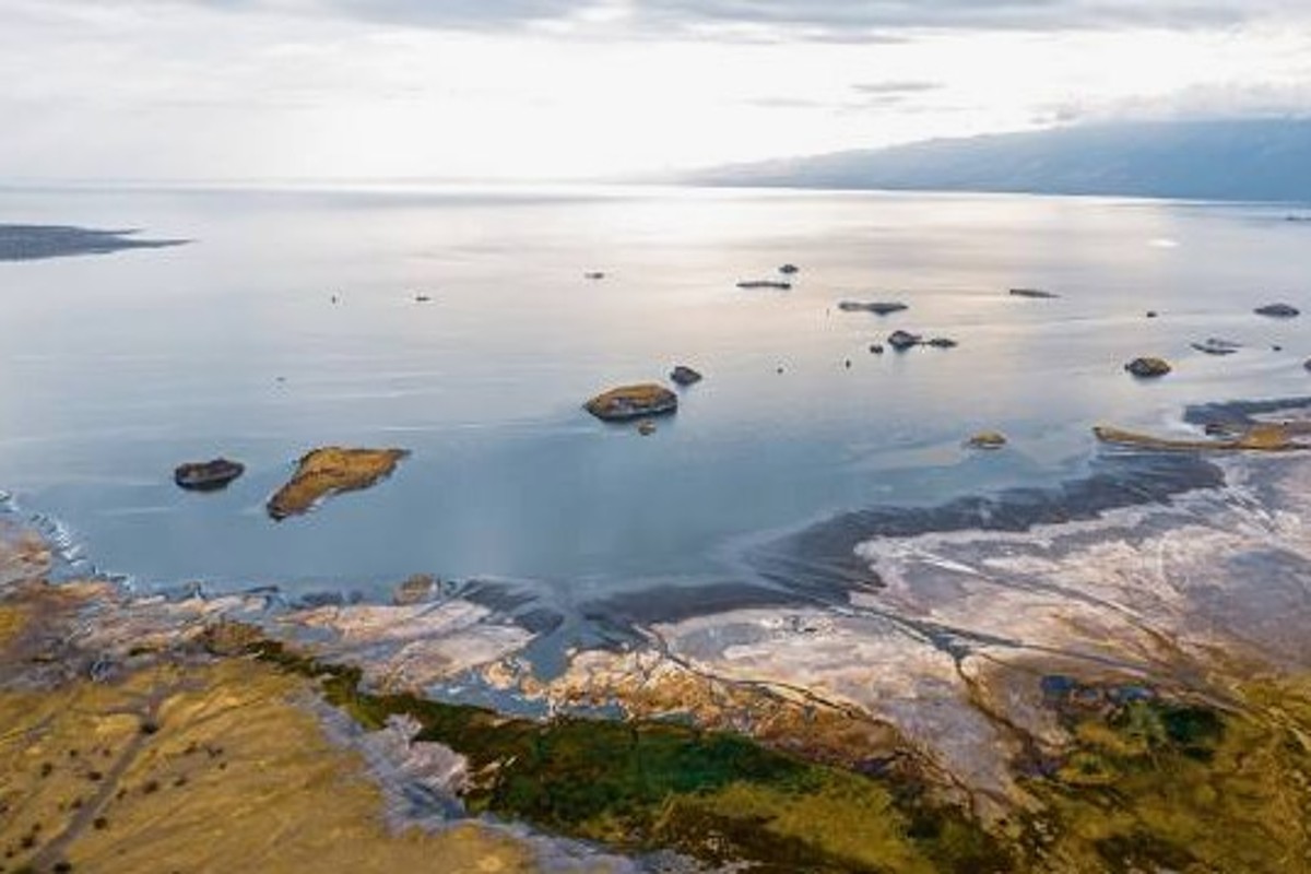 Humans turn into stones soon they touch water of this lake