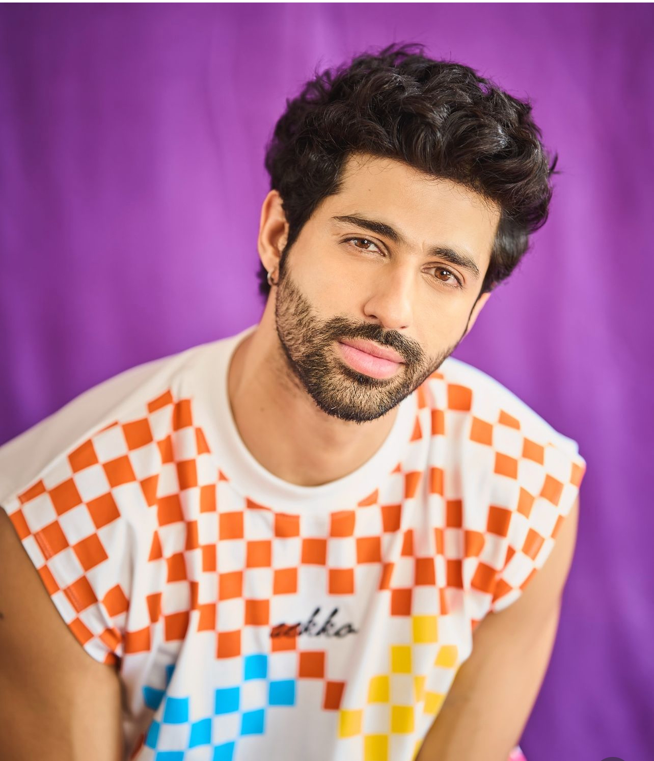 Aashim gulati:अभिनेता ने कहा कि अपारशक्ति खुराना से जलन होती है.. बतायी ...