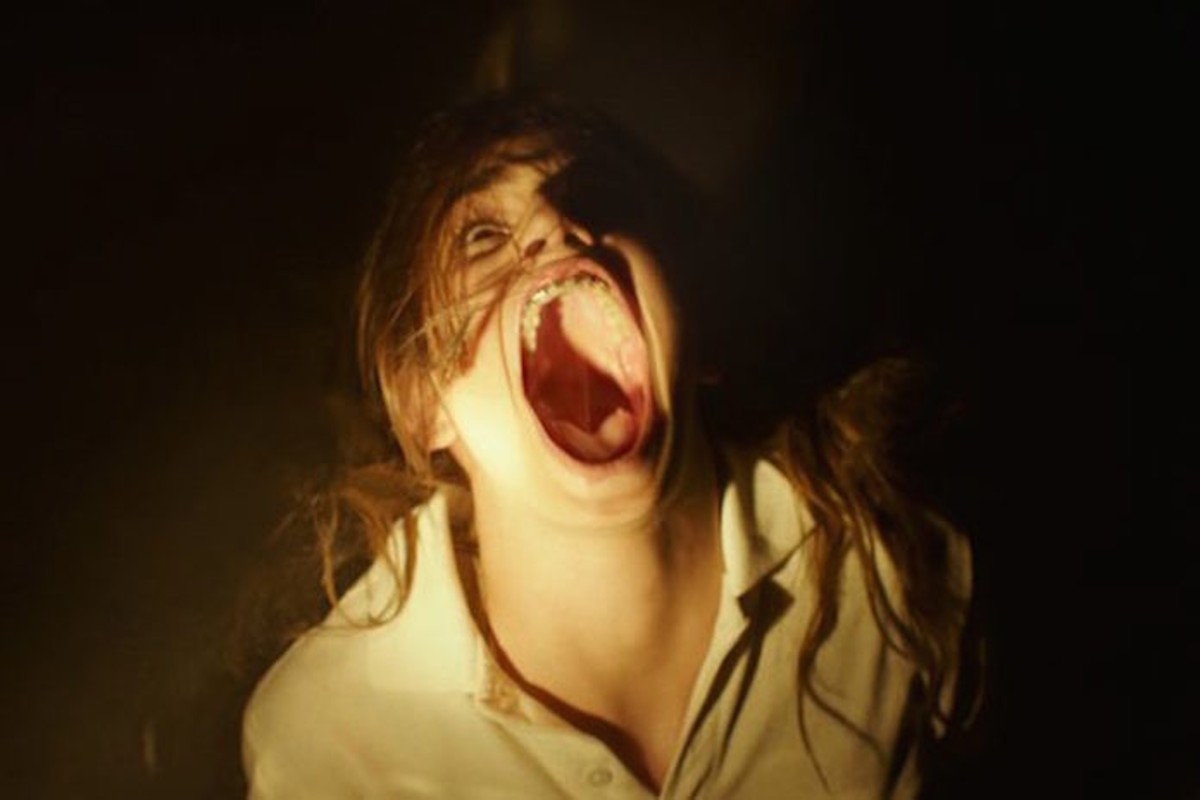 Veronica Horror Movie: भूतिया फिल्म देखने का है मन तो वेरोनिका देखें ...